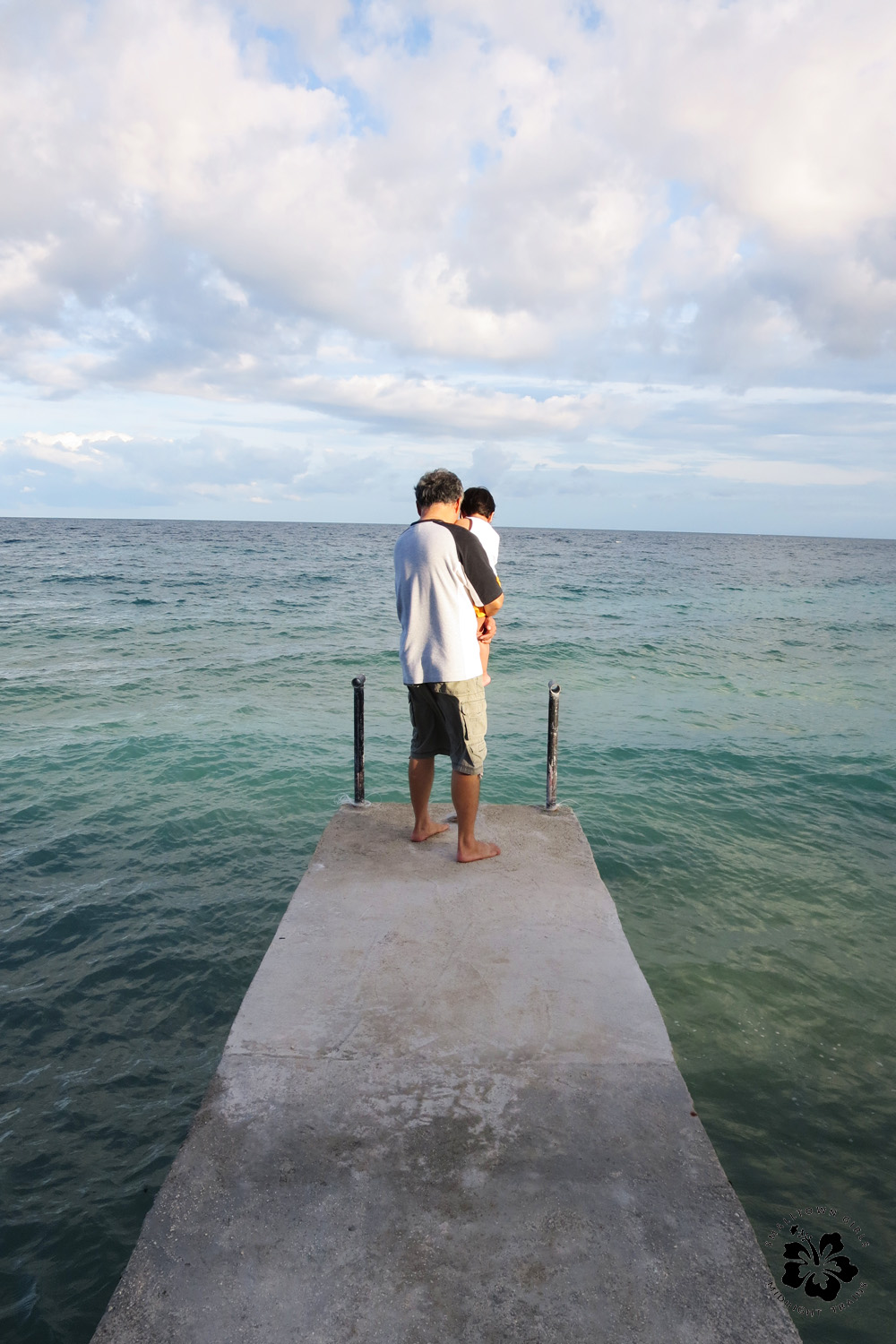 Where to stay in Oslob: Lagunde Beach Resort - SMALL-TOWN GIRLS ...